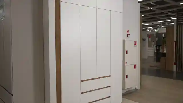 Видеообзор шкафа Веста