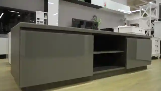 Видеообзор тумбы под ТВ Сольда