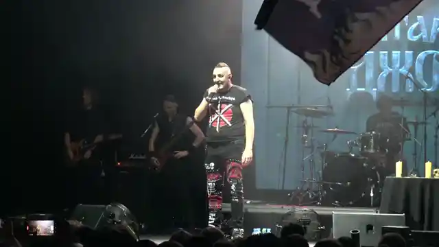 Видео