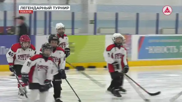 «Кристалл» готовится к турниру по хоккею памяти Александра Корунова