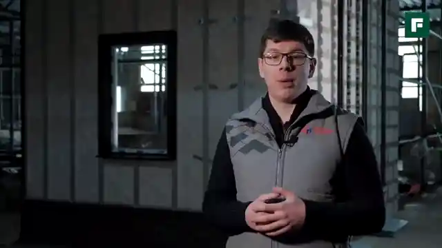 Мастер-классы по монтажу. Монтаж фасадных панелей и классического сайдинга, сочетание элементов.