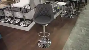 Видеообзор барного стула Saloon