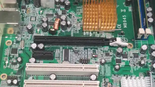 Промышленная плата S-775 MB945 q45/4xDDR3/PCI-E16/PCI-E1/4xPCI/ISa-slot/Sb/ATX Слот ISA "!"